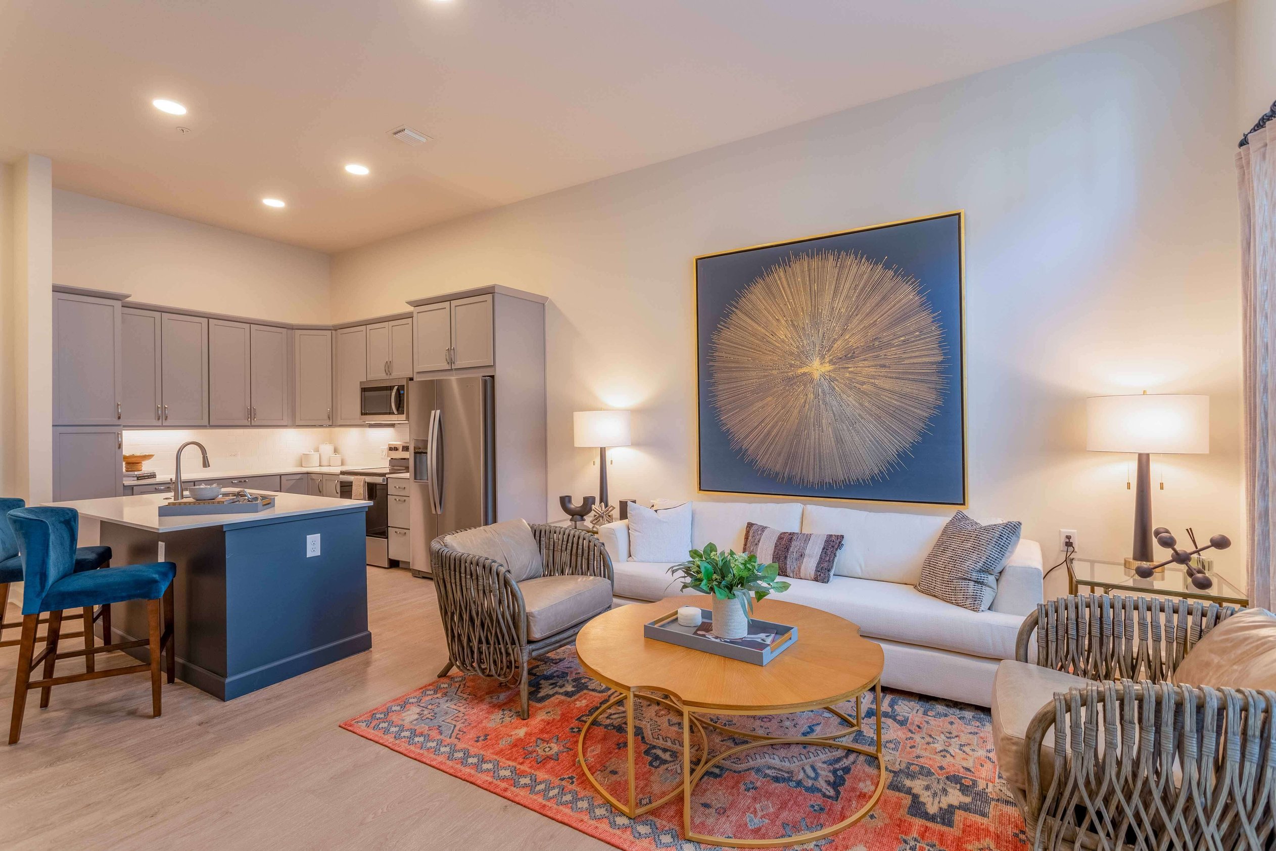 Independent Living, Assisted Living, Memory Care Near East Memphis, TN