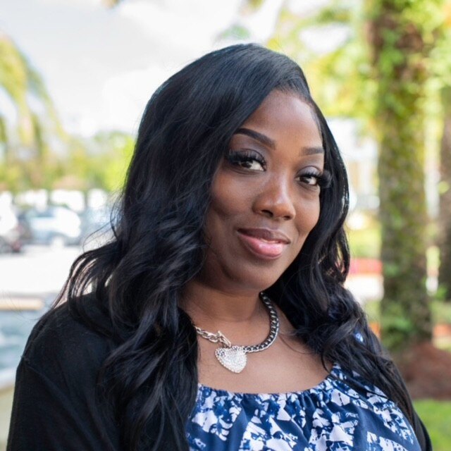 About The Arbor at Lake Worth | Senior Living Community